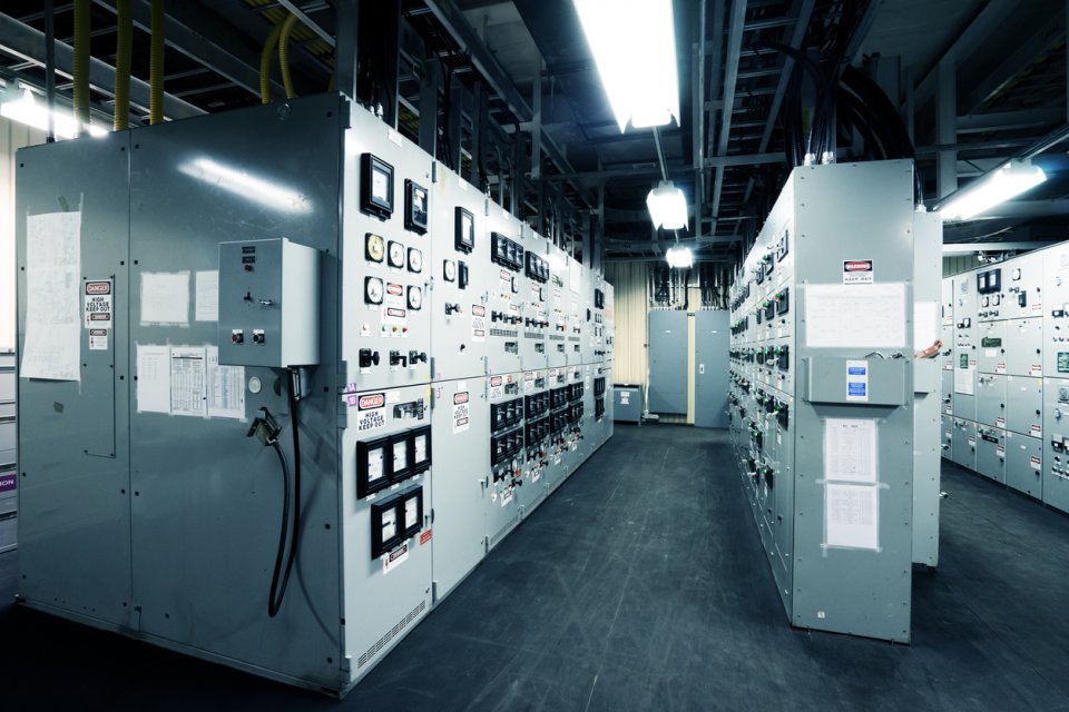 Universal Engine Control System - MSA-service